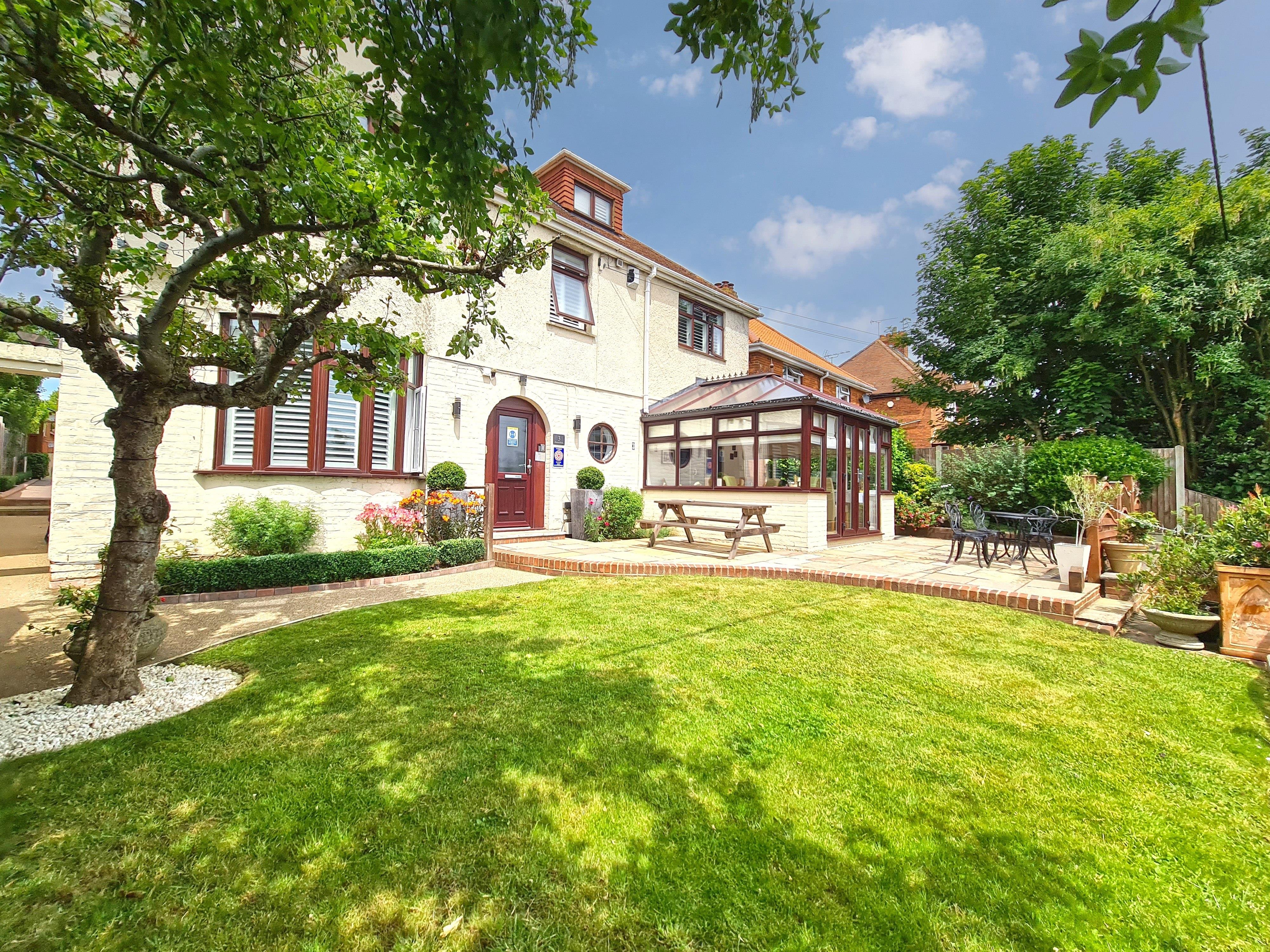 Harriet House B&B - Visit Canterbury
